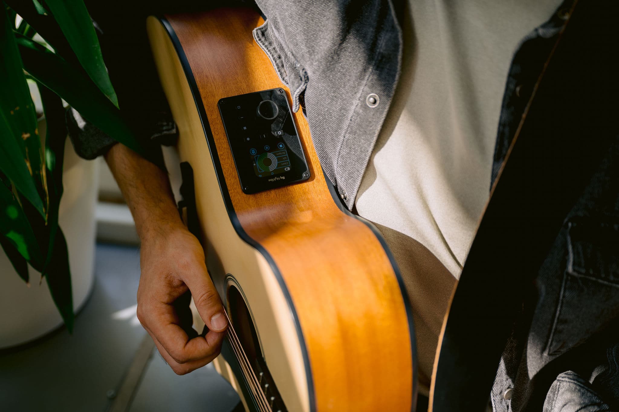 Nobl Smart Acoustic Guitar